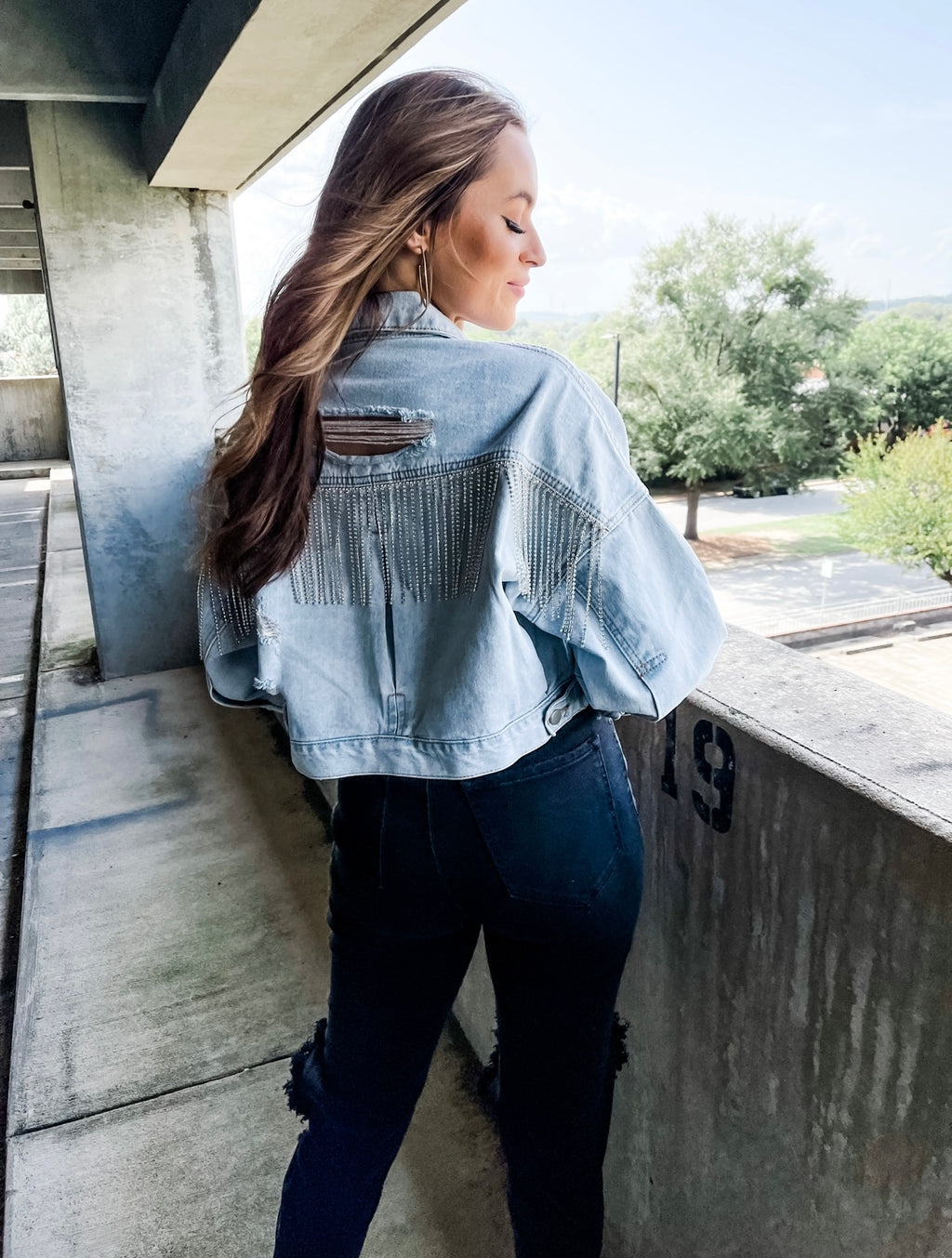 How to wear a rhinestone denim jacket – Blushing Brunette