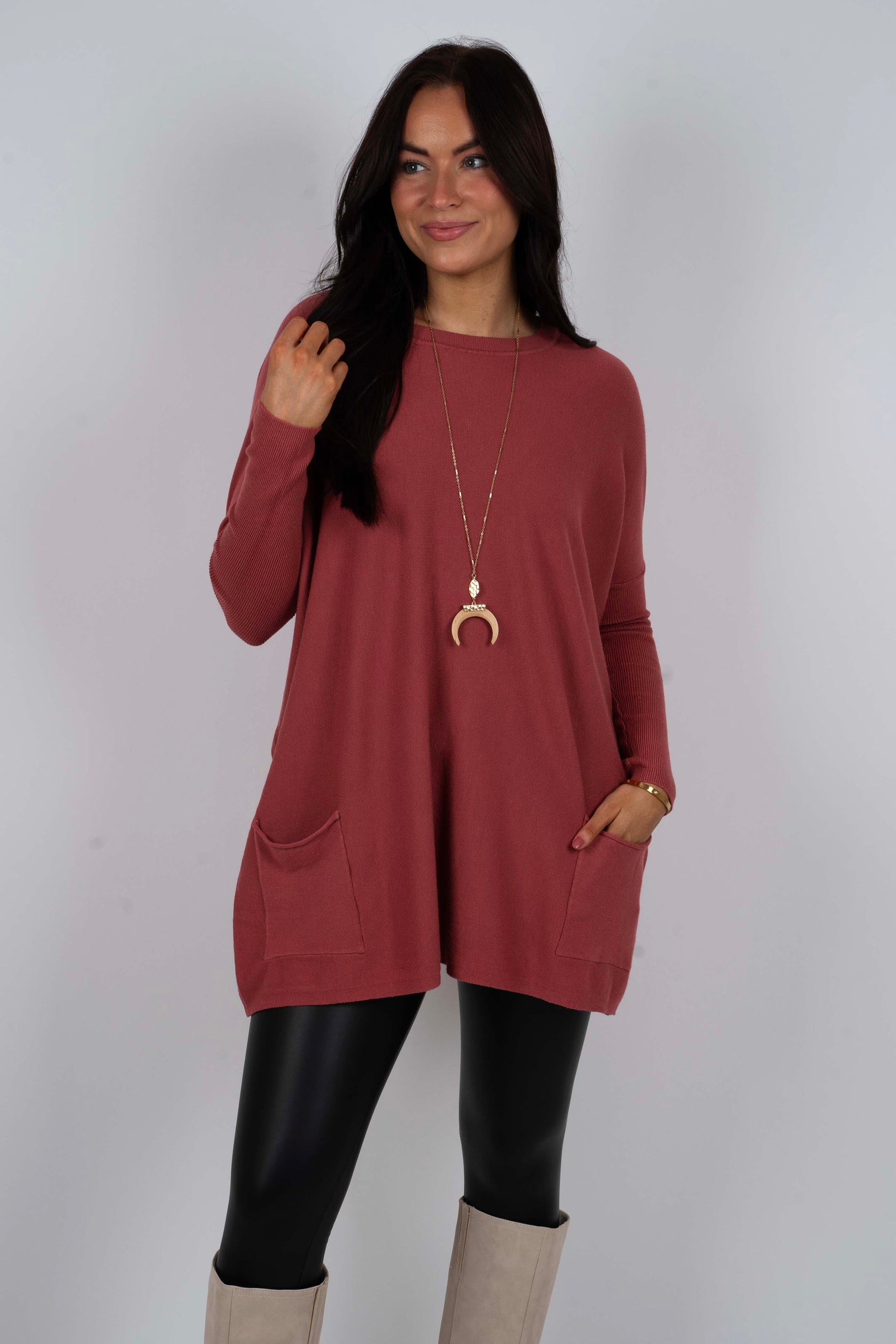Totally Smitten Collection – Blushing Brunette