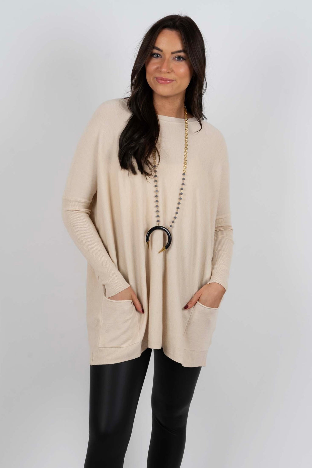 Totally Smitten Sweater (Oatmeal) – Blushing Brunette